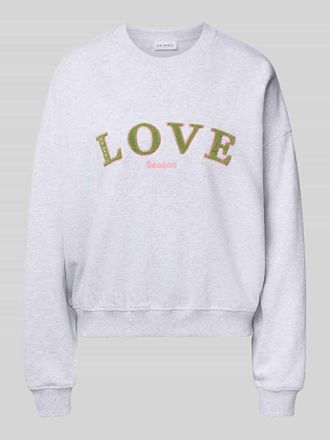 Oh April Sweatshirt mit Statement-Stitching und Rundhalsausschnitt