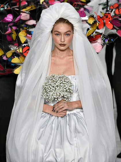 Du heiratest 2019? Diese neuen Brautkleid-Trends musst du sehen!