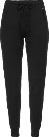 Woolrich HOSEN & R&Ouml;CKE - Hosen auf YOOX.COM