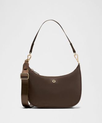 lululemon City Essentials Schultertasche Klein 3 L - Gr&ouml;&szlig;e 3 l in Walnut Crunch/Gold