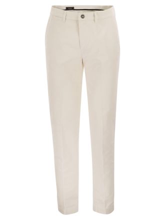 PESERICO Pantalon peserico chino en gabardine en coton extensible