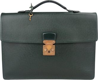 Louis Vuitton Crossbody Bags - Louis Vuitton Vert Taiga Leather Serviette Kourad - Gr. unisize - in Bunt - für Damen