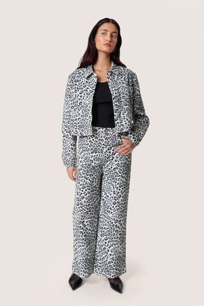 Soaked In Luxury Jeanshemd SLSandja Baggy fit animal