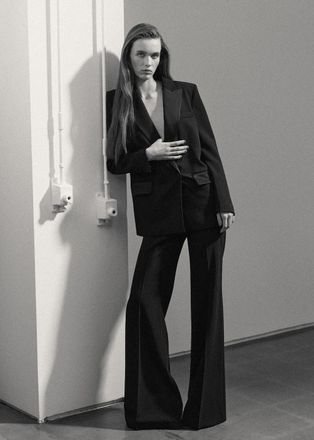 Mango Pantalon &eacute;vas&eacute; taille haute noir - Femme - XS - MANGO