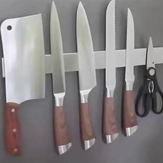 Generic Porte-couteau Magn&eacute;tique, Bande for Couteaux En Acier Inoxydable, Plaque Aimant&eacute;e Murale, Aucun Per&ccedil;age N&eacute;cessaire, Aimant Super Puissant, Adapt&eacute; &Agrave; To