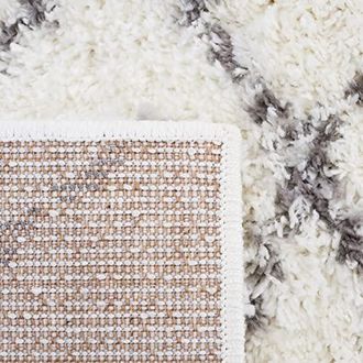 Safavieh Zottelig Teppich f&uuml;r Wohnzimmer, Esszimmer, Schlafzimmer - Berber Shag Collection, Kurzer Flor, Creme und Hellgrau, 122 X 183 cm