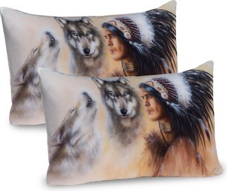 Abakuhaus Bunt Kissenbezug Packung mit 2, Weichzeichnen Mystische Malerei Der Jungen Gebürtigen Mann Feder Mit Den Wölfen, Dekorativer Standard Gedruckter Kisse