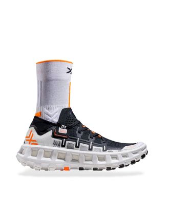 X Bionic Mens Sneakers Terraskin X01 White-Black Upper: Polyester Trainers White/black