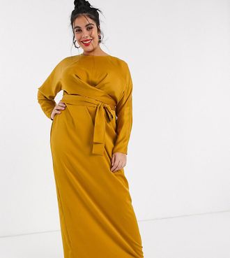 Asos Curve ASOS DESIGN Curve - Satin-Maxikleid in Senfgelb mit Fledermaus&auml;rmeln und Wickeldesign in der Taille