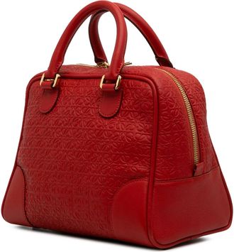 Loewe Hobo Bags - Anagram Embossed Leather Amazona 75 - Gr. unisize - in Rot - f&uuml;r Damen