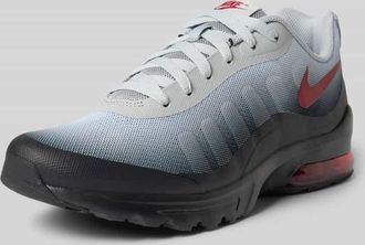 Nike Sneaker mit Logo-Print