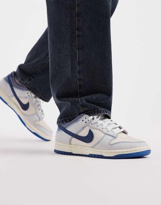 Nike Dunk Low Retro - Niedrige Sneaker in Wollwei&szlig; und Blau