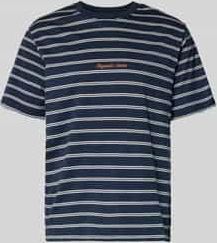 Jack & Jones T-Shirt mit Streifenmuster und Rundhalsausschnitt