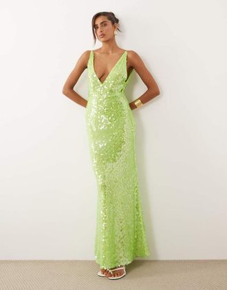 Asos Robe longue &agrave; ourlet sir&egrave;ne et d&eacute;collet&eacute; plongeant avec sequins iris&eacute;s - Vert