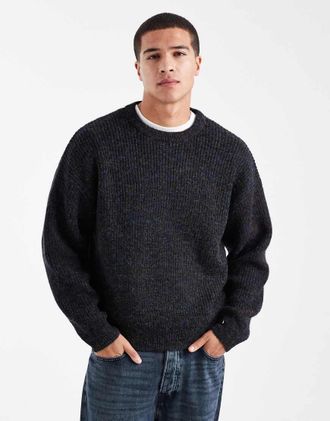 Cotton On Pull coupe carr&eacute;e en maille duveteuse avec col ras de cou - Bleu marine