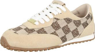 Steve Madden Sneaker Cameos