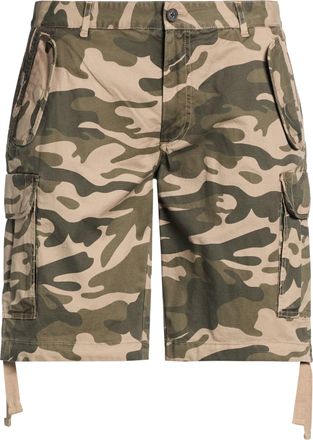Liu Jo HOSEN & R&Ouml;CKE - Shorts & Bermudashorts auf YOOX.COM