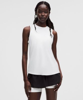 lululemon Sculpt Tanktop f&uuml;r Frauen - Gr&ouml;&szlig;e 10 in White