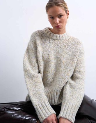 Topshop Flauschiger, kastiger Strickpullover in meliertem Blau und Gelb