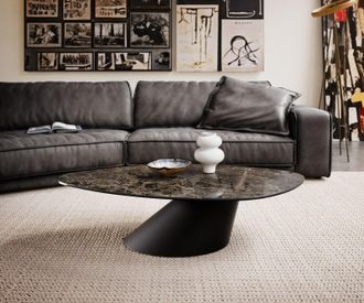 DELIFE Couchtisch Edge Organisch 140x76 cm Keramik Emperador Extra Lucidato Dunkelbraun Conis Metall Schwarz, Couchtische
