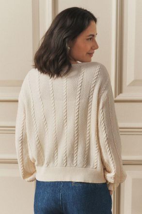 Laura Ashley Strickjacke Laura Ashley Archive Strickjacke mit Zopfmuster (1-tlg)