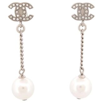 Chanel Ohrringe - NEUE CHANEL CC LOGO STRASS & PERLEN H&Atilde;NGEROHRRING - Gr. unisize - in Silber - f&uuml;r Damen