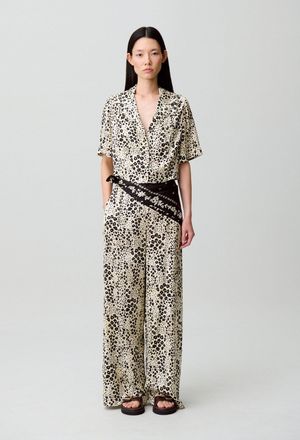 Claudie Pierlot Chemise satin imprim&eacute; l&eacute;opard