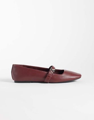 Calvin Klein Ballerines en cuir &agrave; bout carr&eacute; et bride - Marron