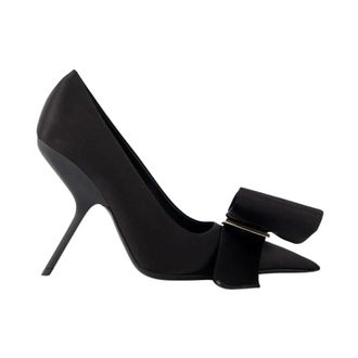 Ferragamo Schwarze Satinpumps mit Schleifendetail - - Shoes - Damen - Schwarzk - 37 1/2 EU