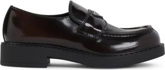 Prada Loafer - Brushed Leather Loafers With Tonal Stitching - Gr. 7_5 - in Schwarz - für Damen
