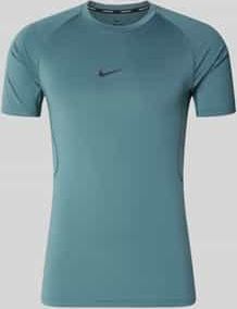 Nike T-Shirt mit Logo-Print und Rundhalsausschnitt