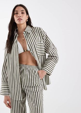 4th & Reckless Chemise de plage densemble oversize en coton ray&eacute; avec poche sur le devant - Olive/blanc-Vert