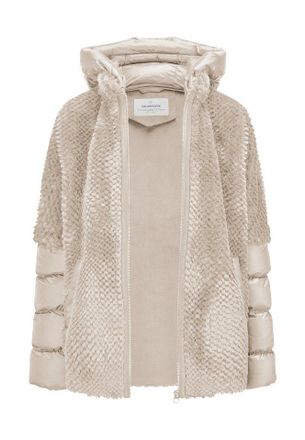 Milestone Cape MSWega Fake-Fur-Stepp-Mix mit veganer Fake-Daune & abnehmbarer Kapuze