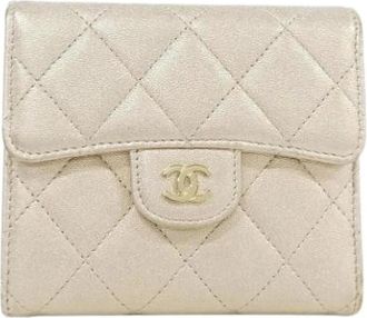 Chanel Portefeuille Pre-owned (tri-pli) - Femme - Pre-owned - Blanc - Taille: ONE Size