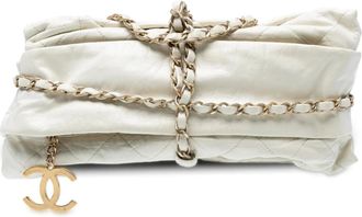 Chanel Hobo Bags - Quilted Calfskin Midnight Swim Baluchon Bag - Gr. unisize - in Weiß - für Damen