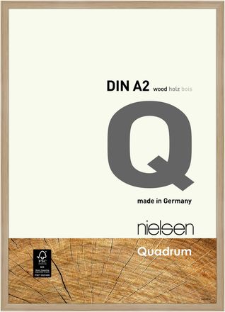 Nielsen Design Bilderrahmen, 42 x 59,4 cm (A2), Holz, Eiche Natur, Posterrahmen zum Aufhängen im Hoch- & Querformat, Echtglas, Quadrum