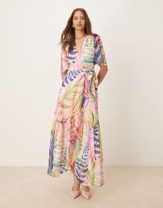 Hope & Ivy Robe portefeuille longue à manches évasées et imprimé océan - Multicolore