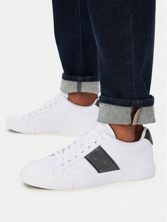 Guess Sneakers FMTCRI FAL12 Wei&szlig;