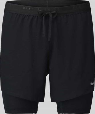 Nike Regular Fit Sportshorts mit Dri-FIT-Technologie Modell STRIDE 5IN HYBRID