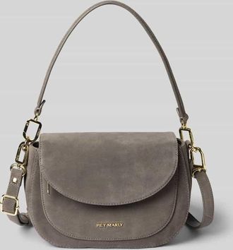 Hey Marly Crossbody Bag aus reinem Kalbsleder Modell Big Sister