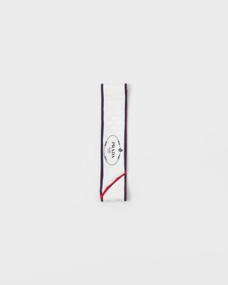 Prada Schmaler Jacquard-Schal aus Seiden-Twill mit Print