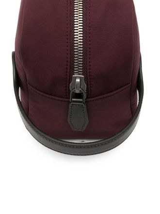 Emporio Armani Logo-Plaque Nylon Clutch - Burgundy