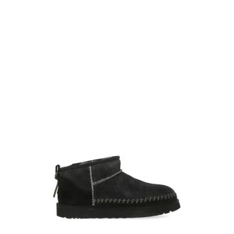 UGG Ugg, Femme, Chaussures, Noir, Taille: 36 EU Classic Ultra Mini Biarritz