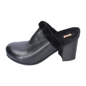 Moma Leder-Sandaletten mit Absatz - - Shoes - Damen - Schwarzk - 37 EU
