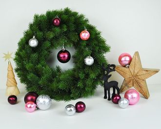 JACK by Inge 50x Kunststoff Kugeln Eislack Christbaumkugeln &Oslash; 4+6cm inkl. Haken Rosa Bordeaux Silber