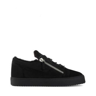 Giuseppe Zanotti Homme, Chaussures, Noir, Taille: 47 EU Baskets Noires en Daim &Eacute;l&eacute;gantes et Ferm&eacute;es