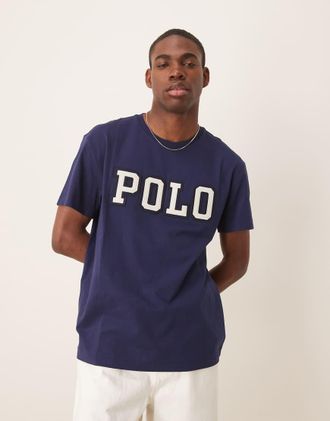 Polo Ralph Lauren T-Shirt in Marineblau mit klassischem Oversize-Schnitt und Logo-Applikation