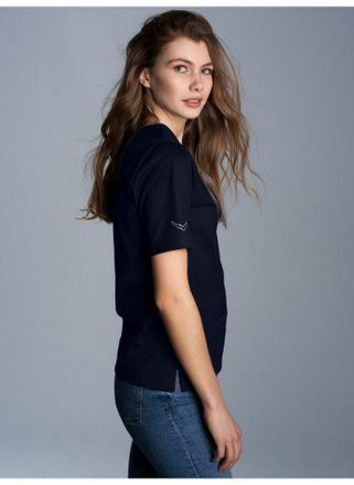 Trigema T-Shirt TRIGEMA T-Shirt DELUXE Baumwolle mit Kristallsteinen (1-tlg)