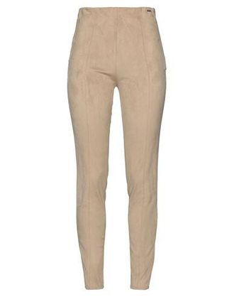 Guess BAS - Pantalons sur YOOX.COM