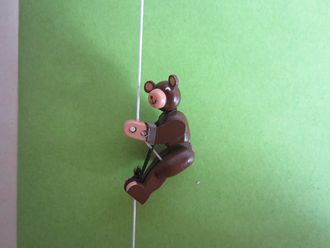 Dregeno Seiffen eG Dregeno Erzgebirge - Miniatur-Kletterfigur Bär braun